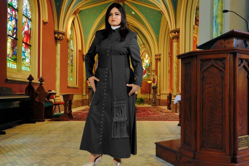 Cassock Size Guide for Women | eClergys™