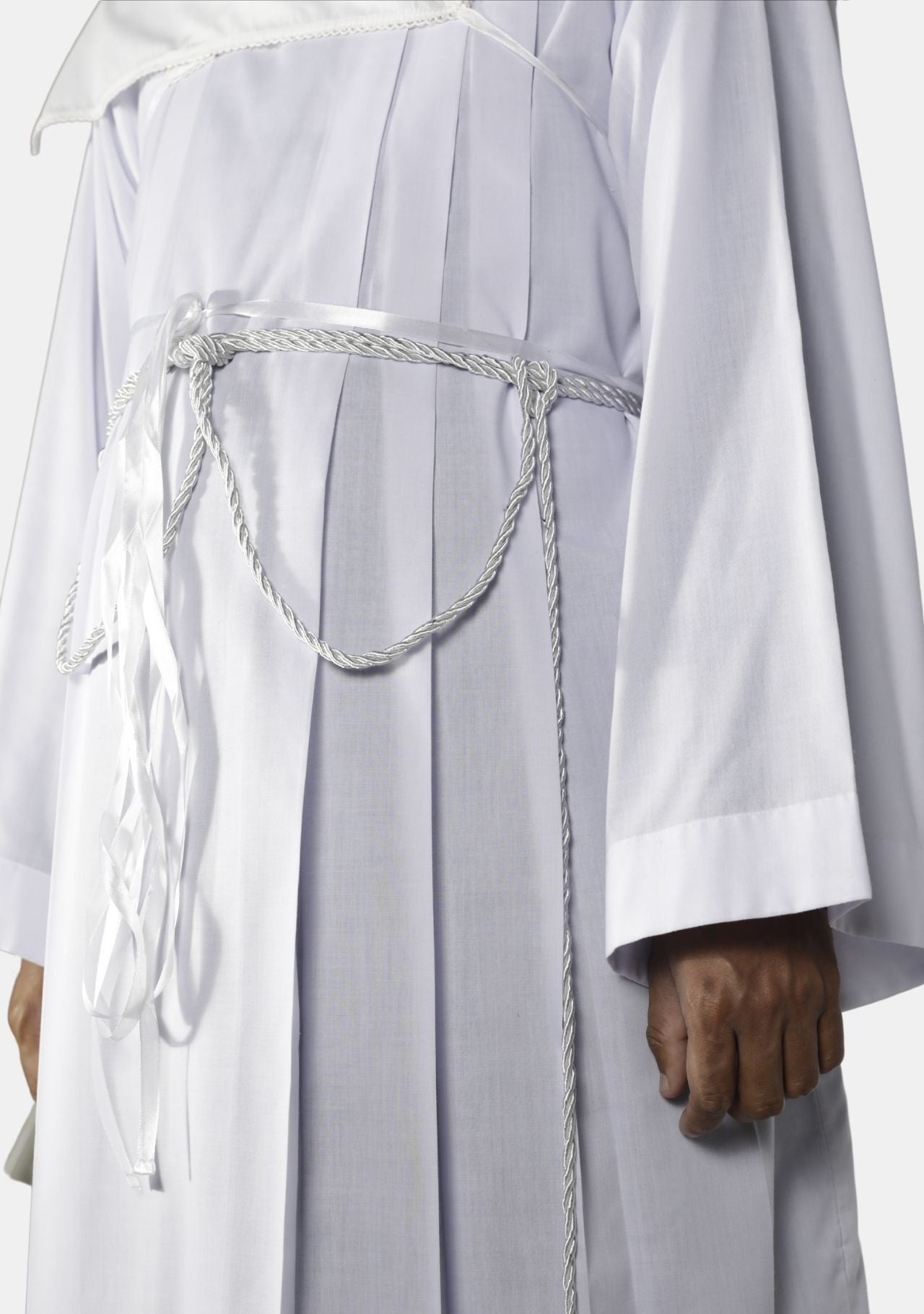 Amice Vestment with Zipp on the Shoulder – eClergys